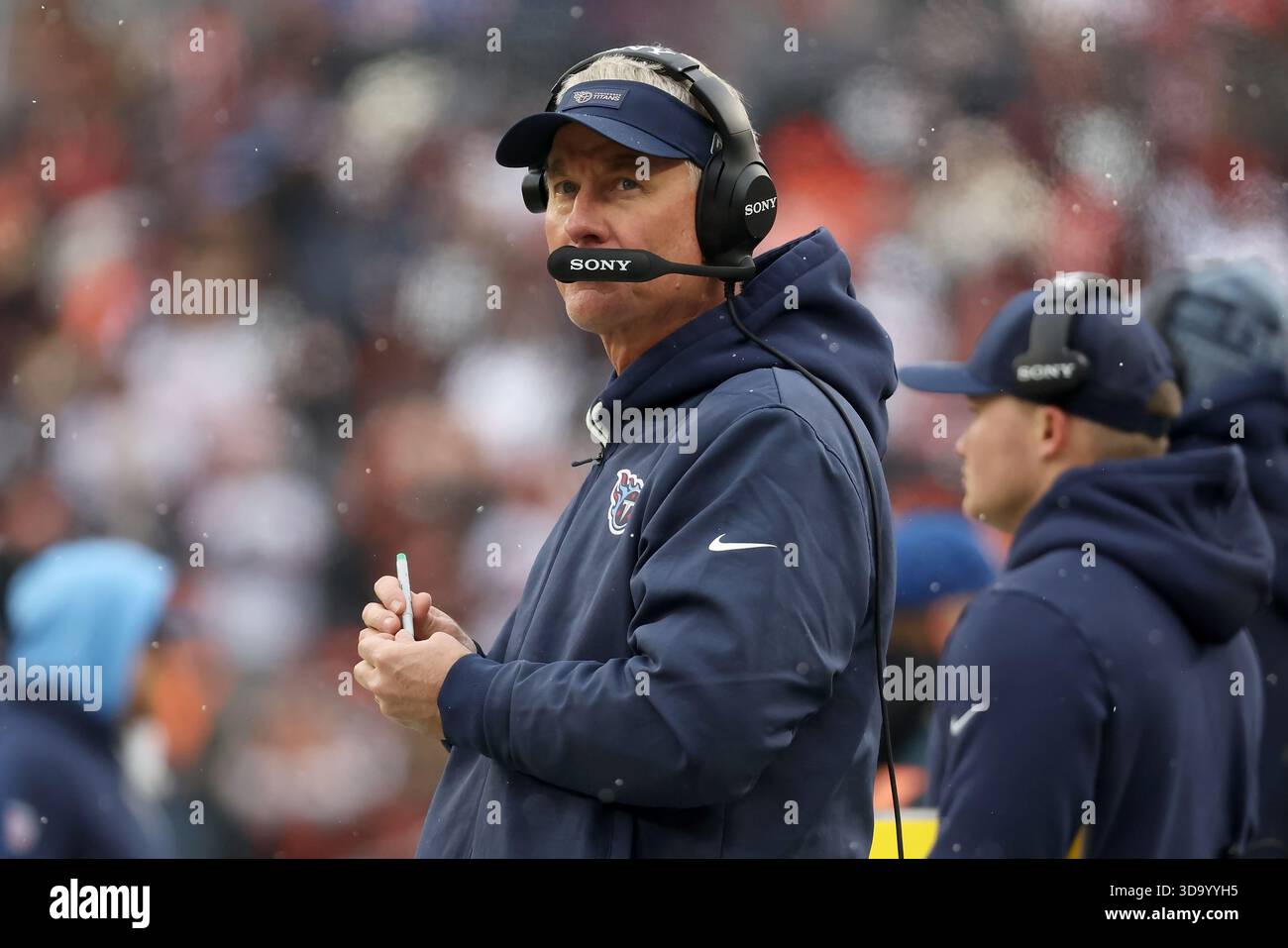 Tennessee Titans interim head coach Mike McCoy stands on the sideline ...