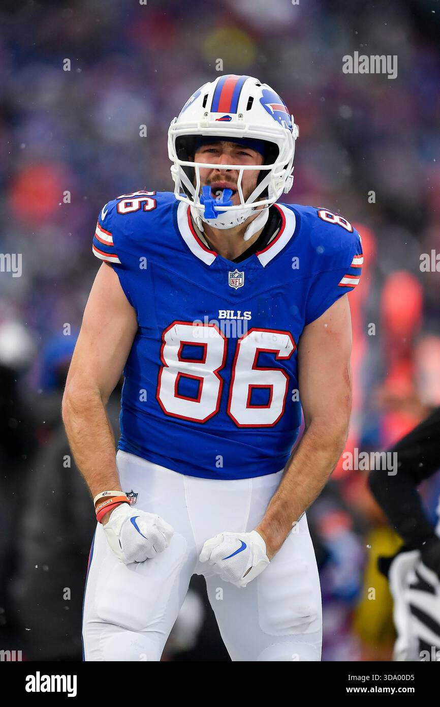 Buffalo Bills tight end Dalton Kincaid (86) reacts during the second ...