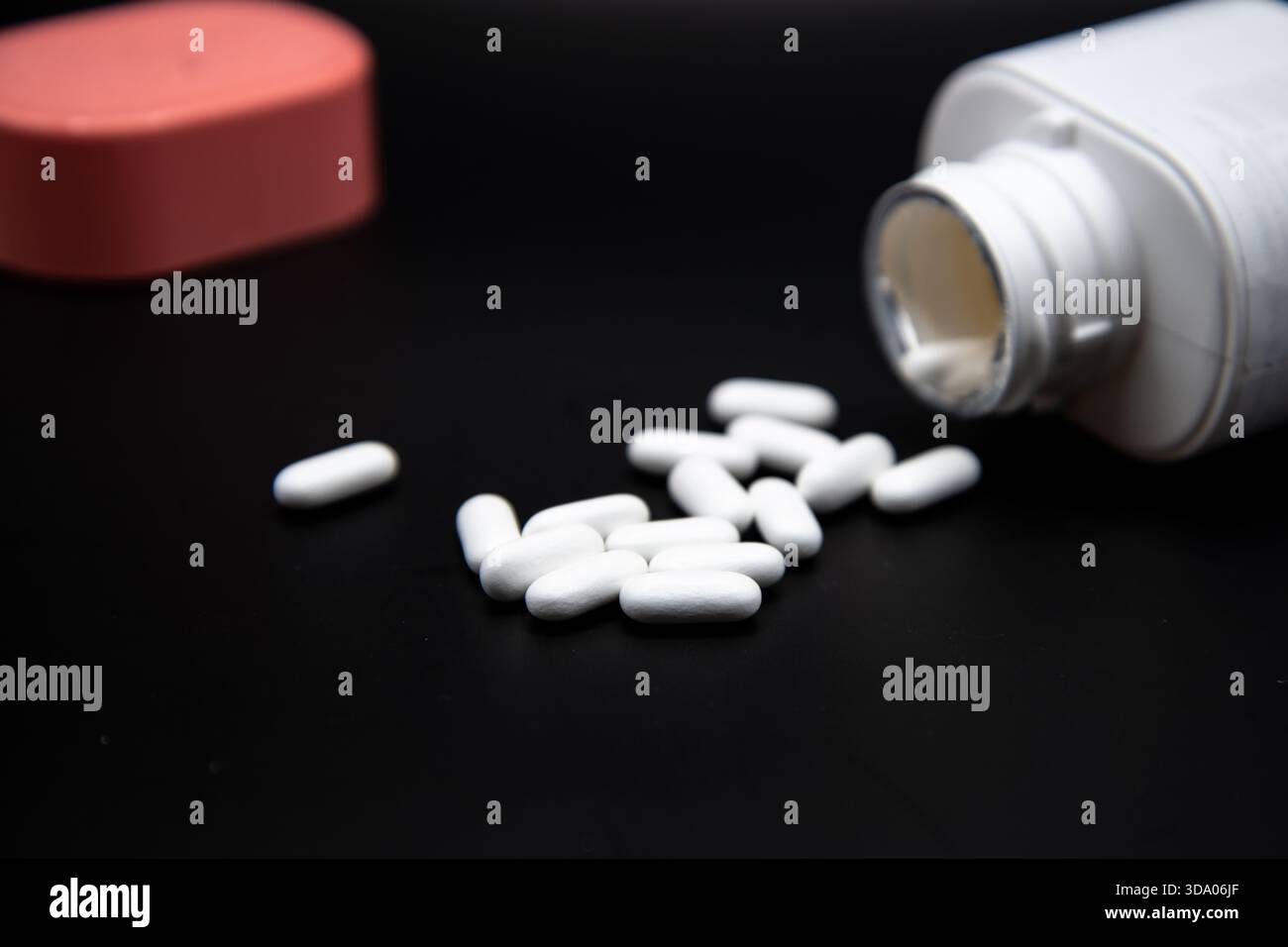 Healthcare crisis contrast hi-res stock photography and images - Alamy