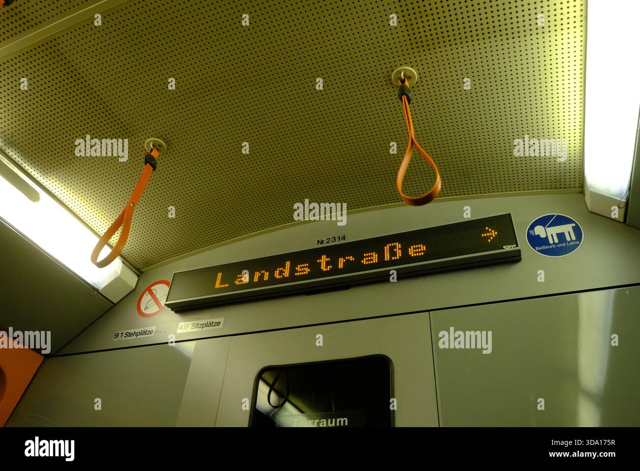 Train information display system hi-res stock photography and images ...