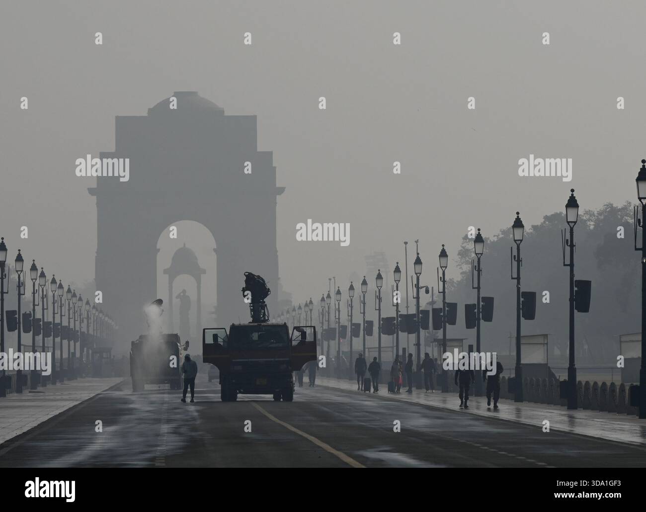 NEW DELHI, INDIA - DECEMBER 7: A layer of Smog seen engulfed at India ...