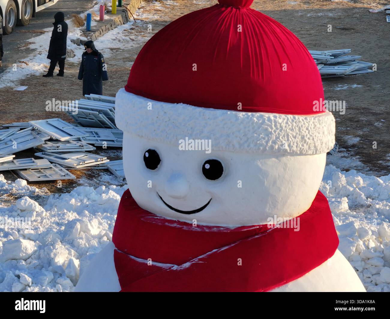 A giant snowman makes debut in Harbin City, northeast China's ...