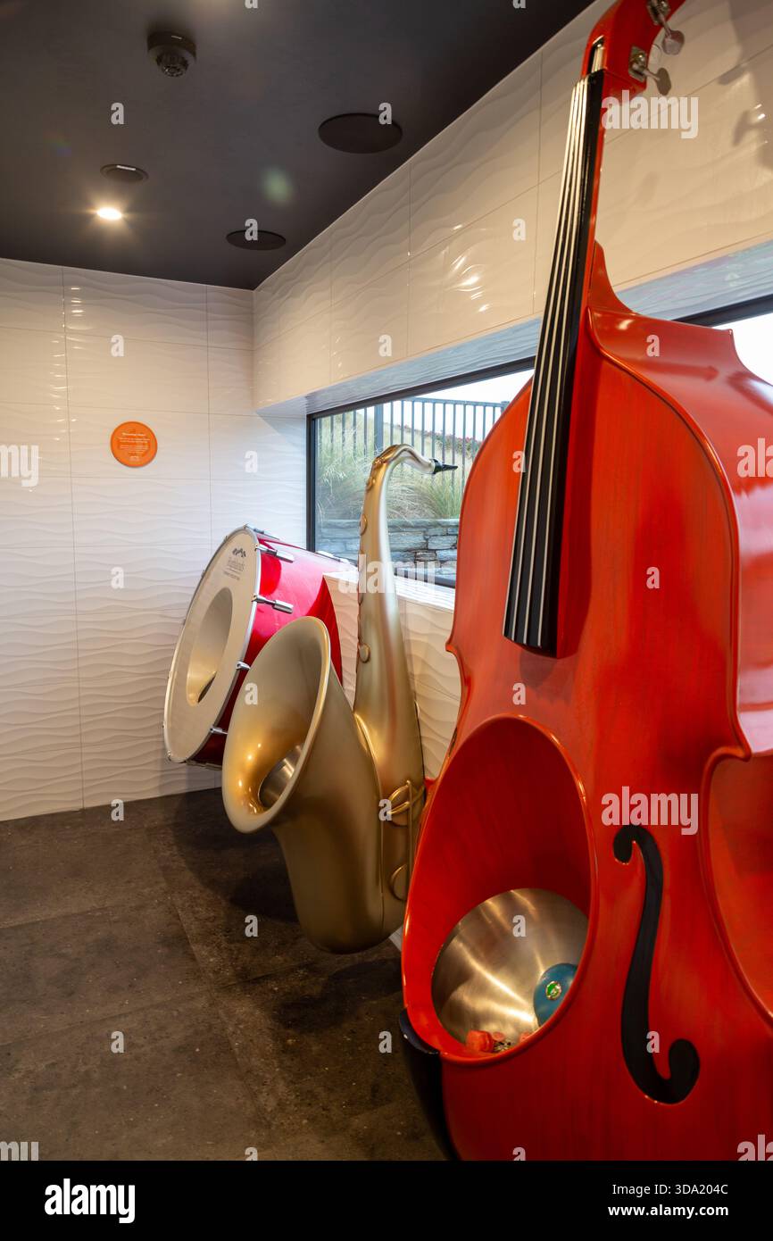 musical instruments as urinals, Highlands Motorsport Park,Cromwell ...