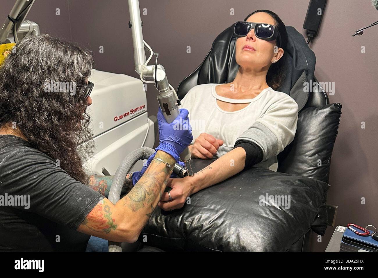 Tracy Herrmann has one of her tattoos removed by Chroma Tattoo Studio ...