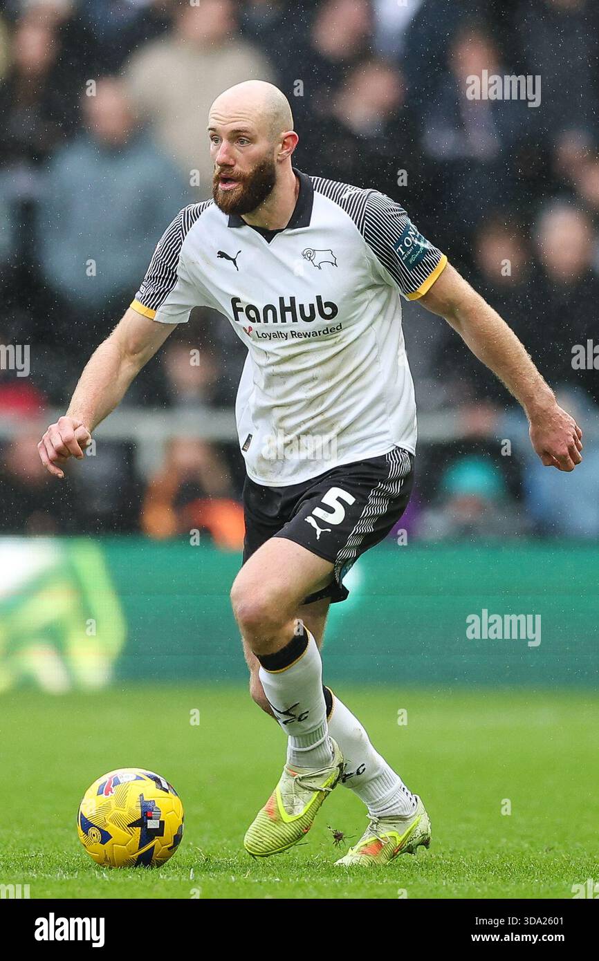 Derby County's Matthew Clarke during the Sky Bet Championship match at ...