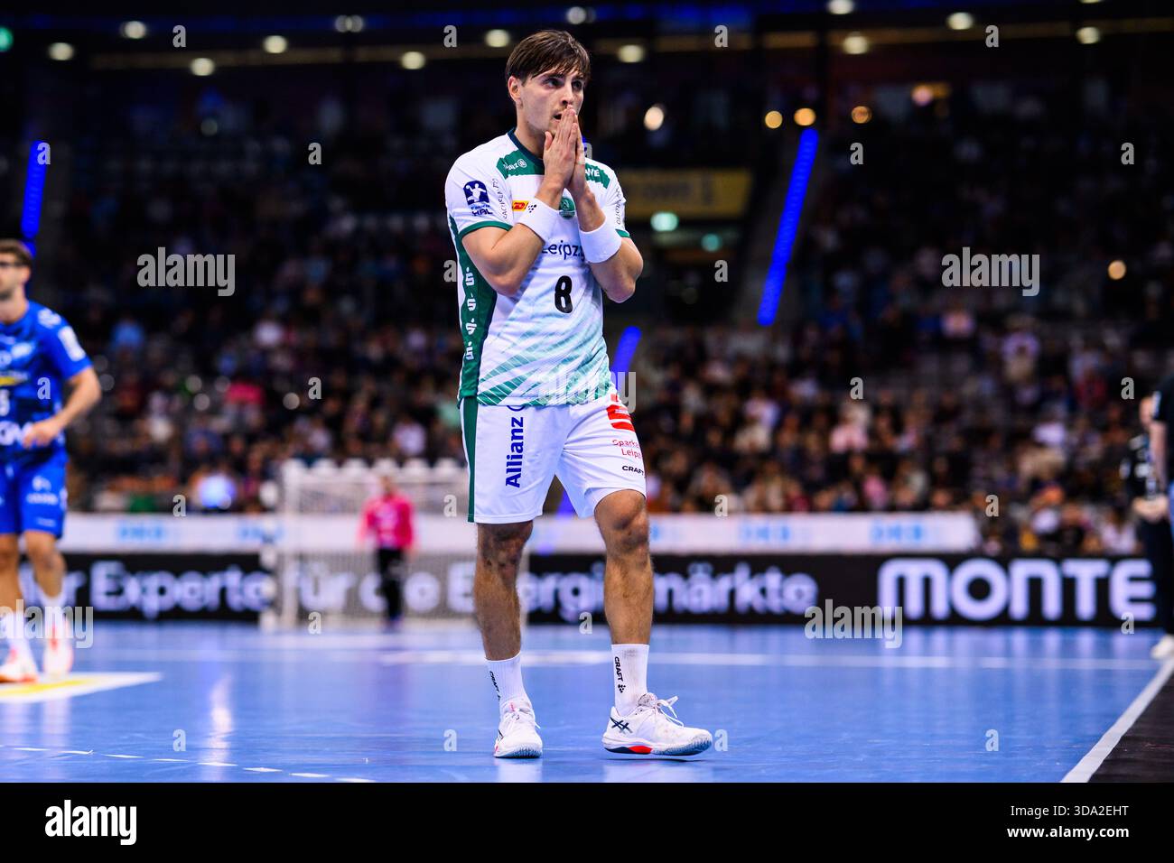 07 December 2025, Baden-Württemberg, Stuttgart: Handball: 1st ...
