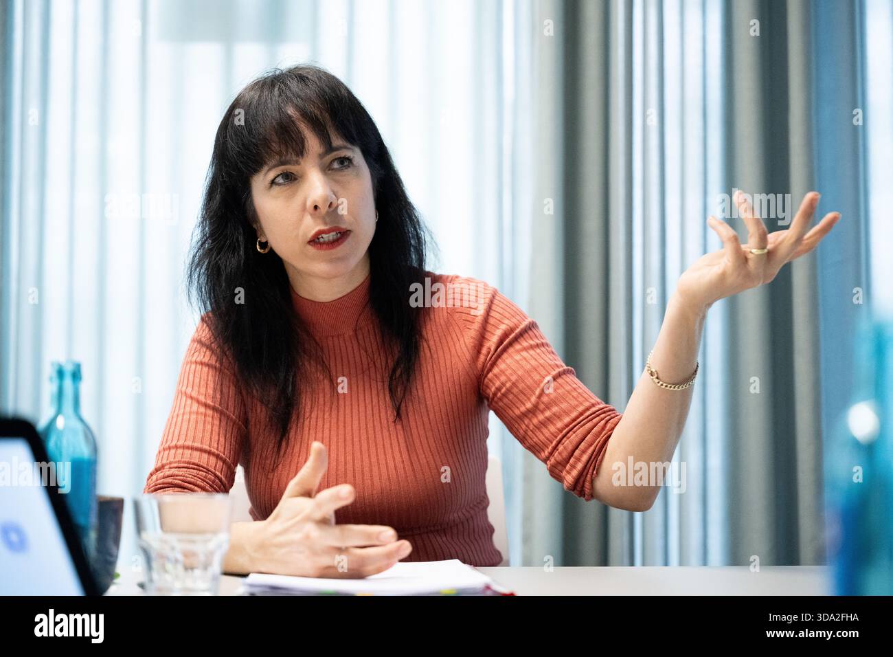 PRODUCTION - 08 December 2025, Berlin: Elif Eralp, top candidate of the ...