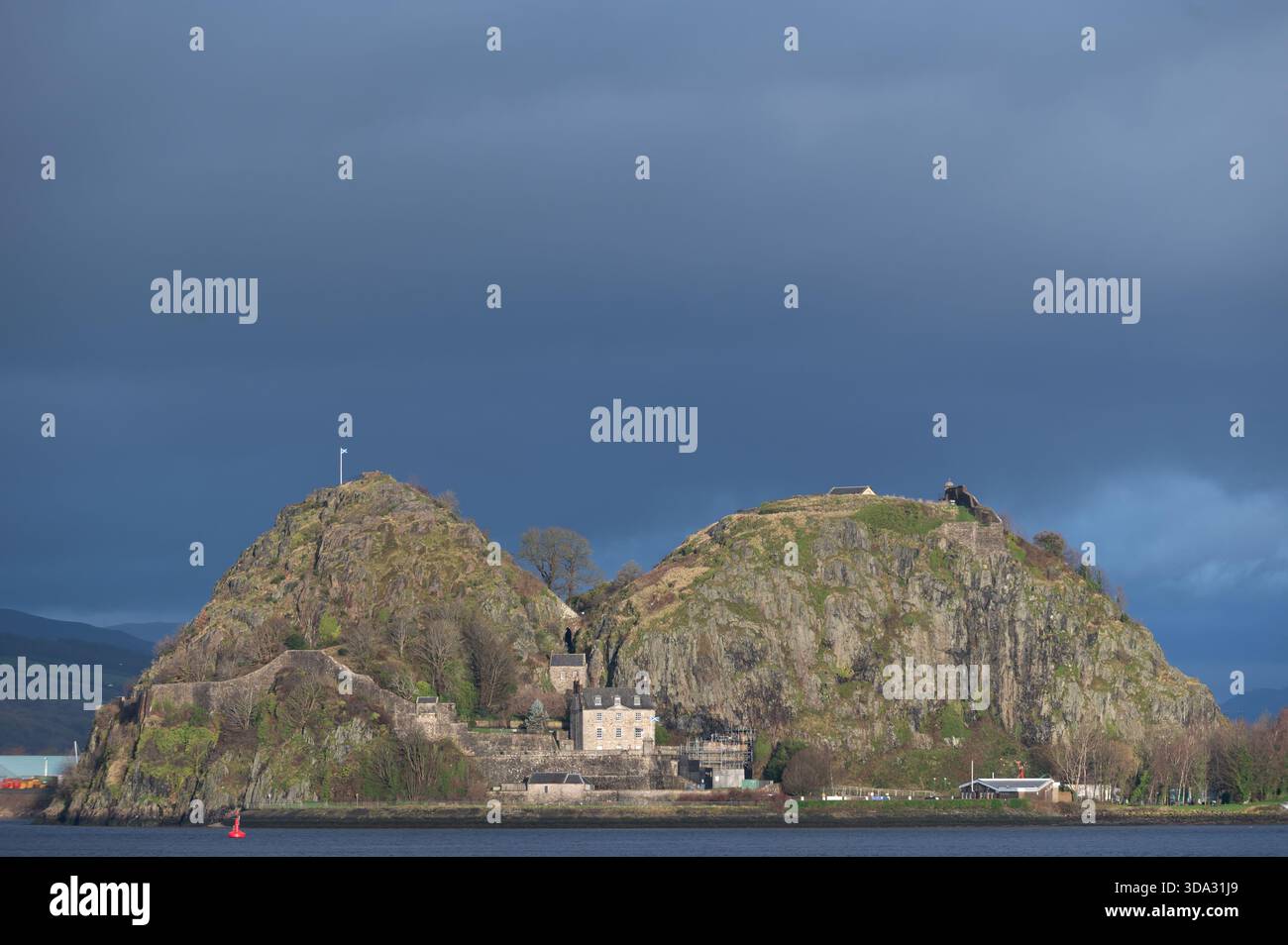 Greenock, Scotland, 08/12/2025 With weather warnings issued for Storm ...