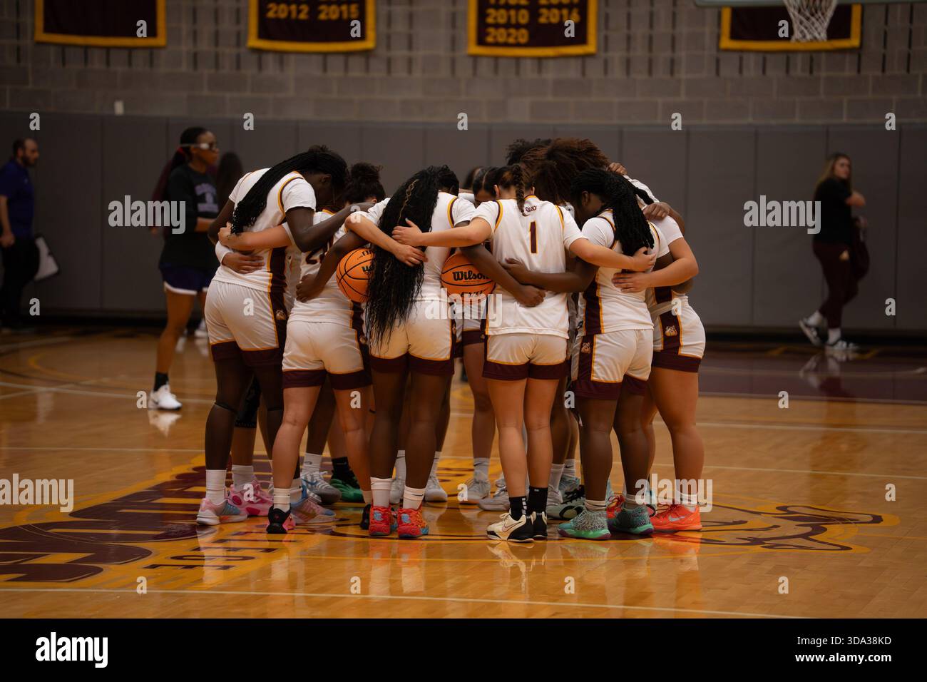 Brooklyn, New York, December 5th 2025 Brooklyn College players talking ...