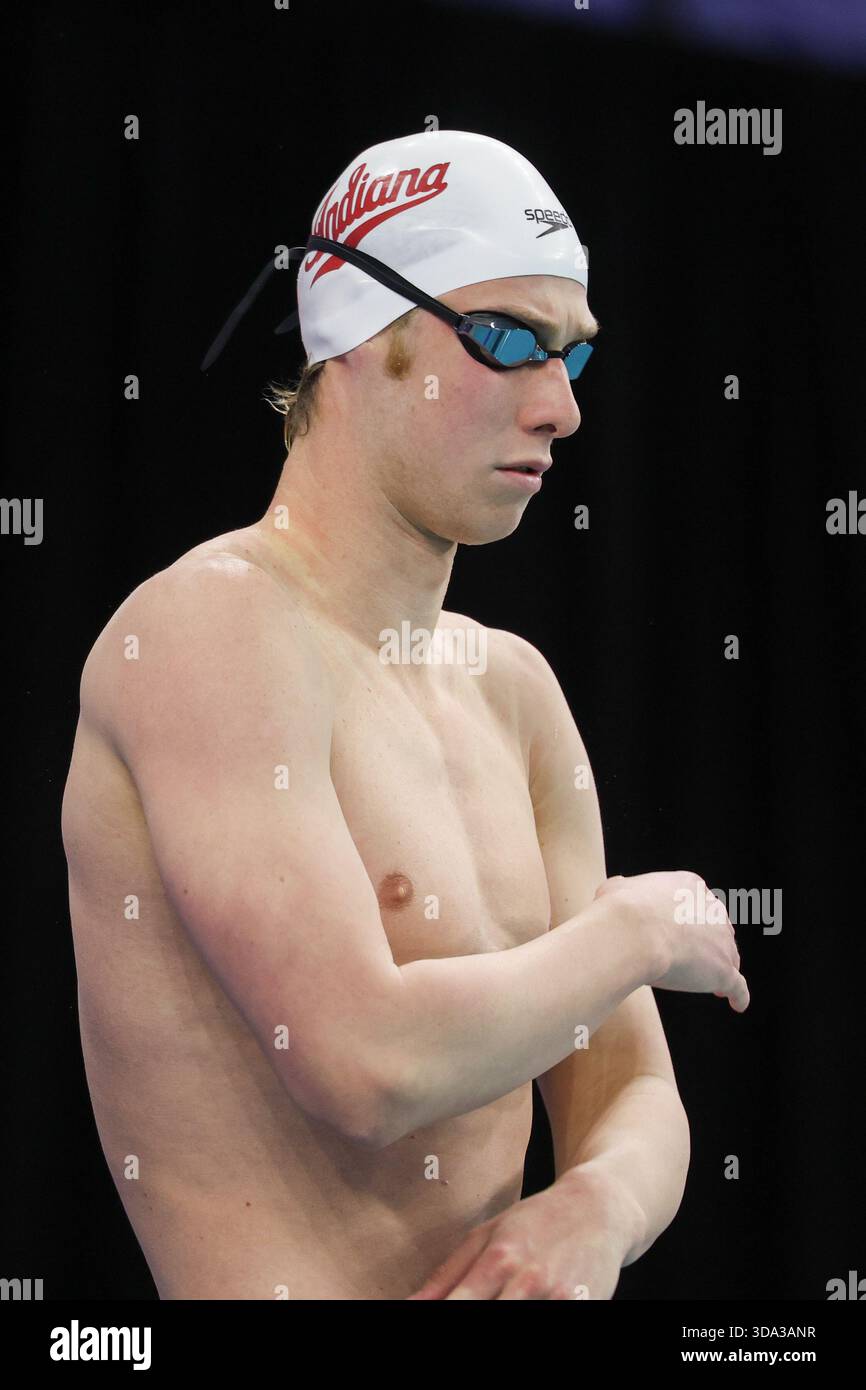 AUSTIN, TX - DECEMBER 05: Aaron Shackell in the pool deck before a men ...