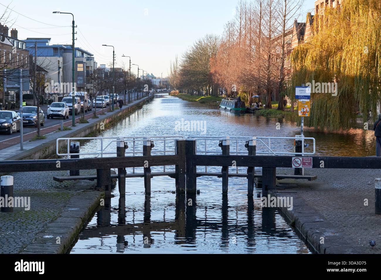 lock c7 on the grand canal at portobello harbour dublin, republic of ...