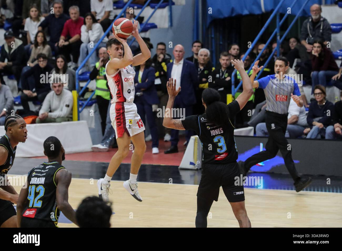 Matteo Librizzi (Openjobmetis Varese) during Vanoli Basket Cremona vs ...