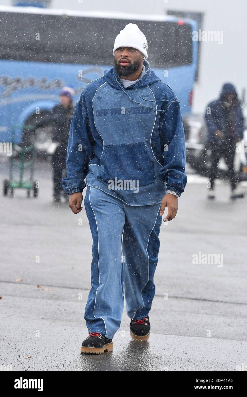 Buffalo Bills running back Ray Davis arrives at Highmark Stadium before ...