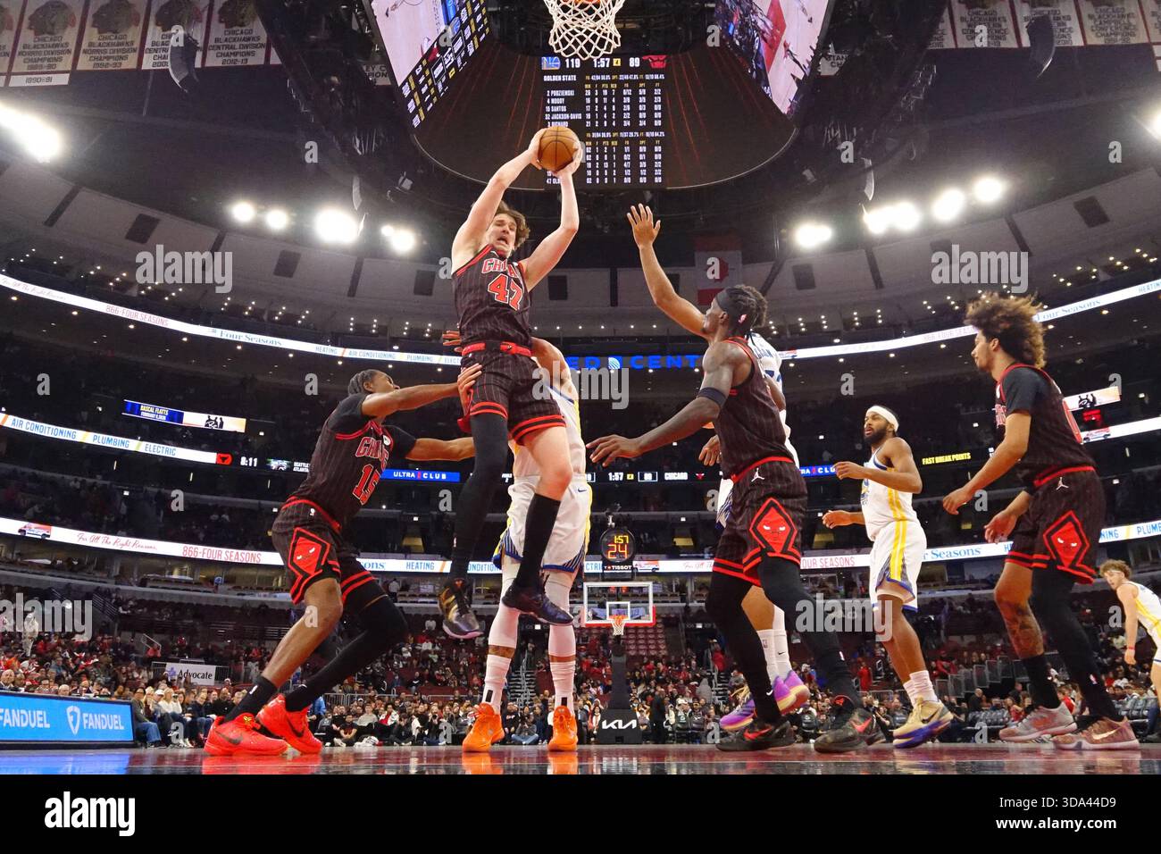 Chicago Bulls center Lachlan Olbrich (47) grabs a rebound against the ...