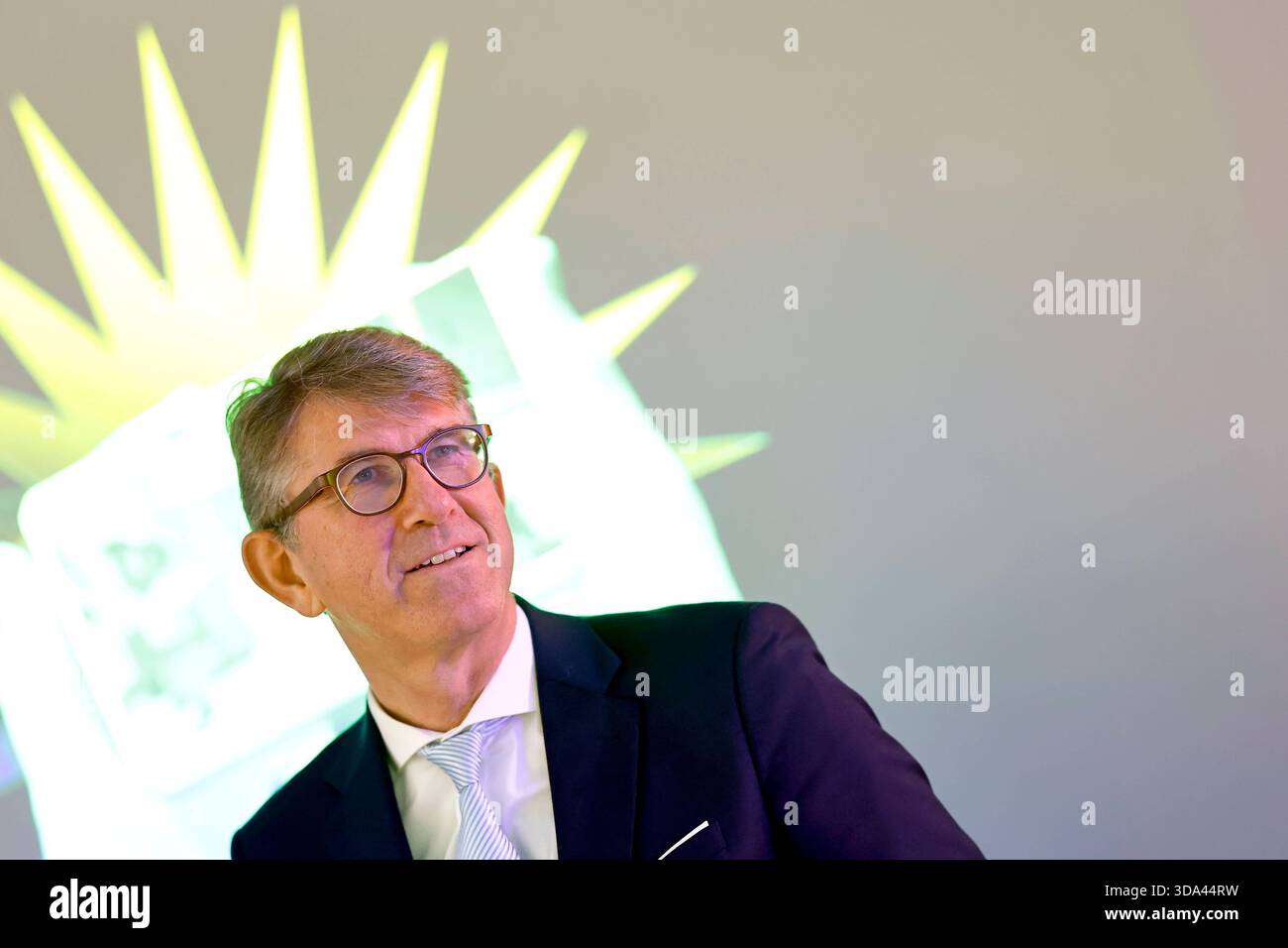 Kulturstaatsminister Wolfram Weimer parteilos, Beauftragter der ...