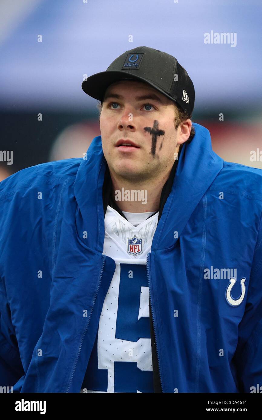 Indianapolis Colts quarterback Riley Leonard (15) walks the sideline ...