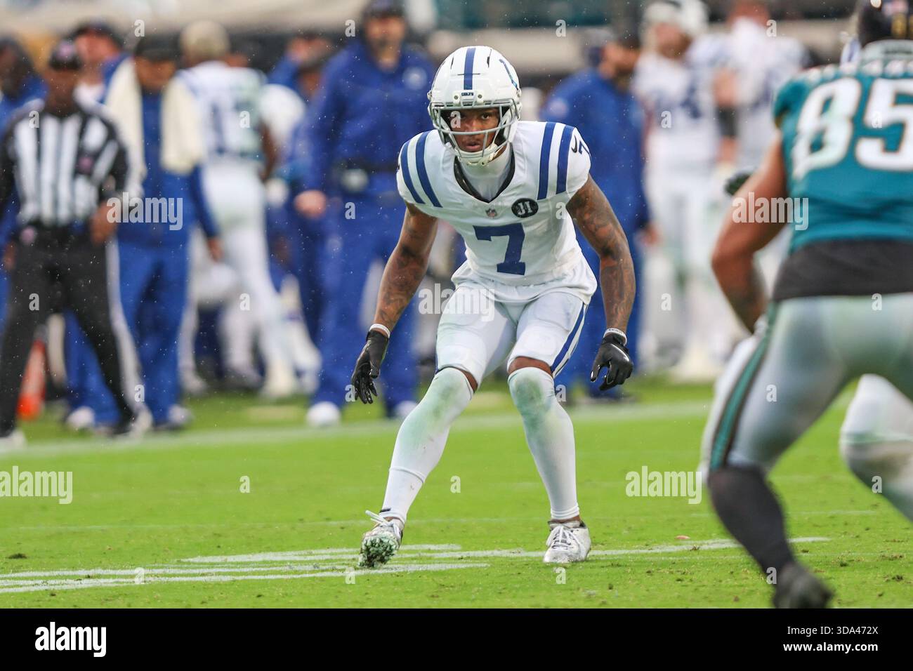Indianapolis Colts cornerback Charvarius Ward (7) runs to the ball ...