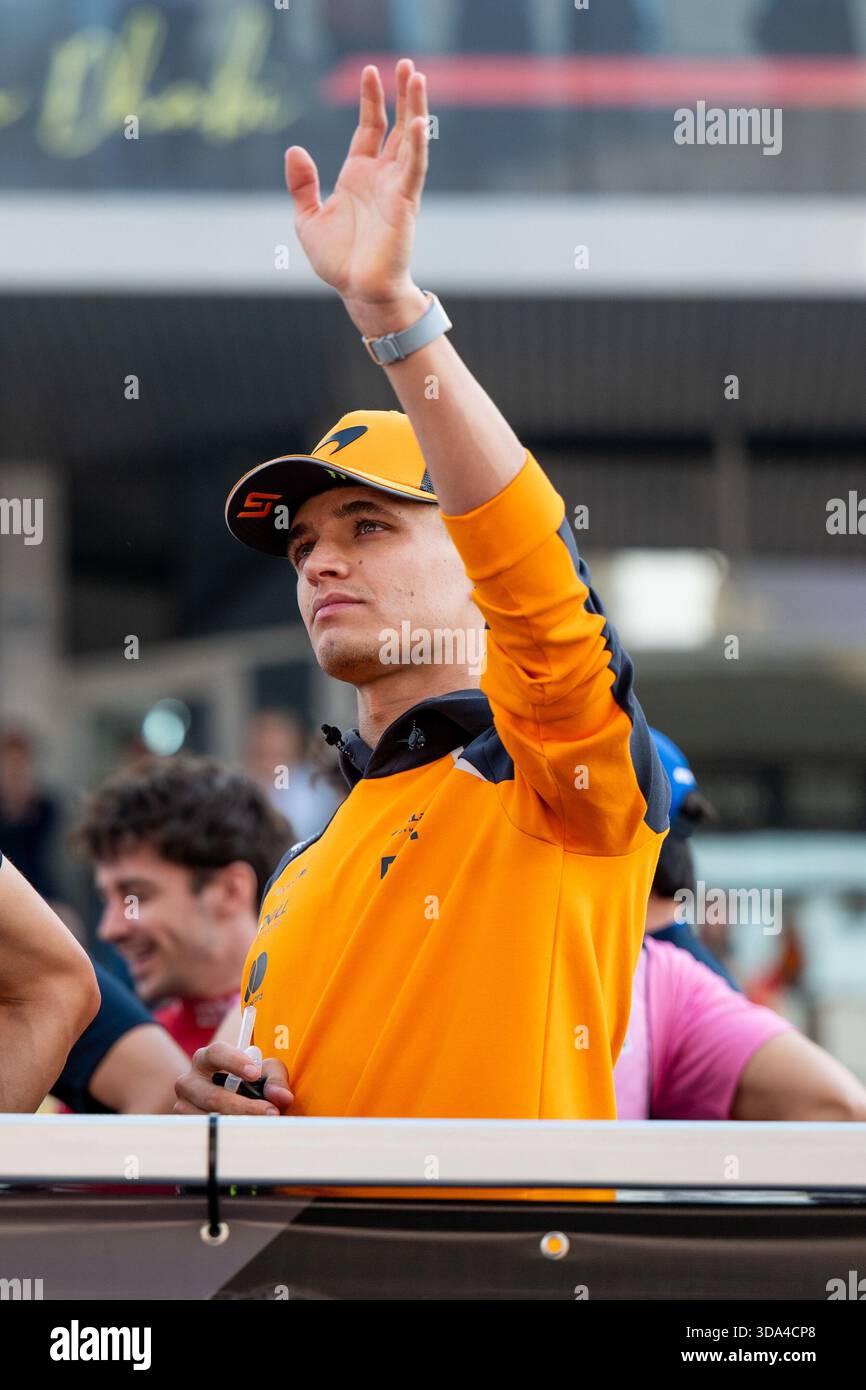 Lando Norris (McLaren Formula 1 Team, Great Britain, #04) waves at the ...
