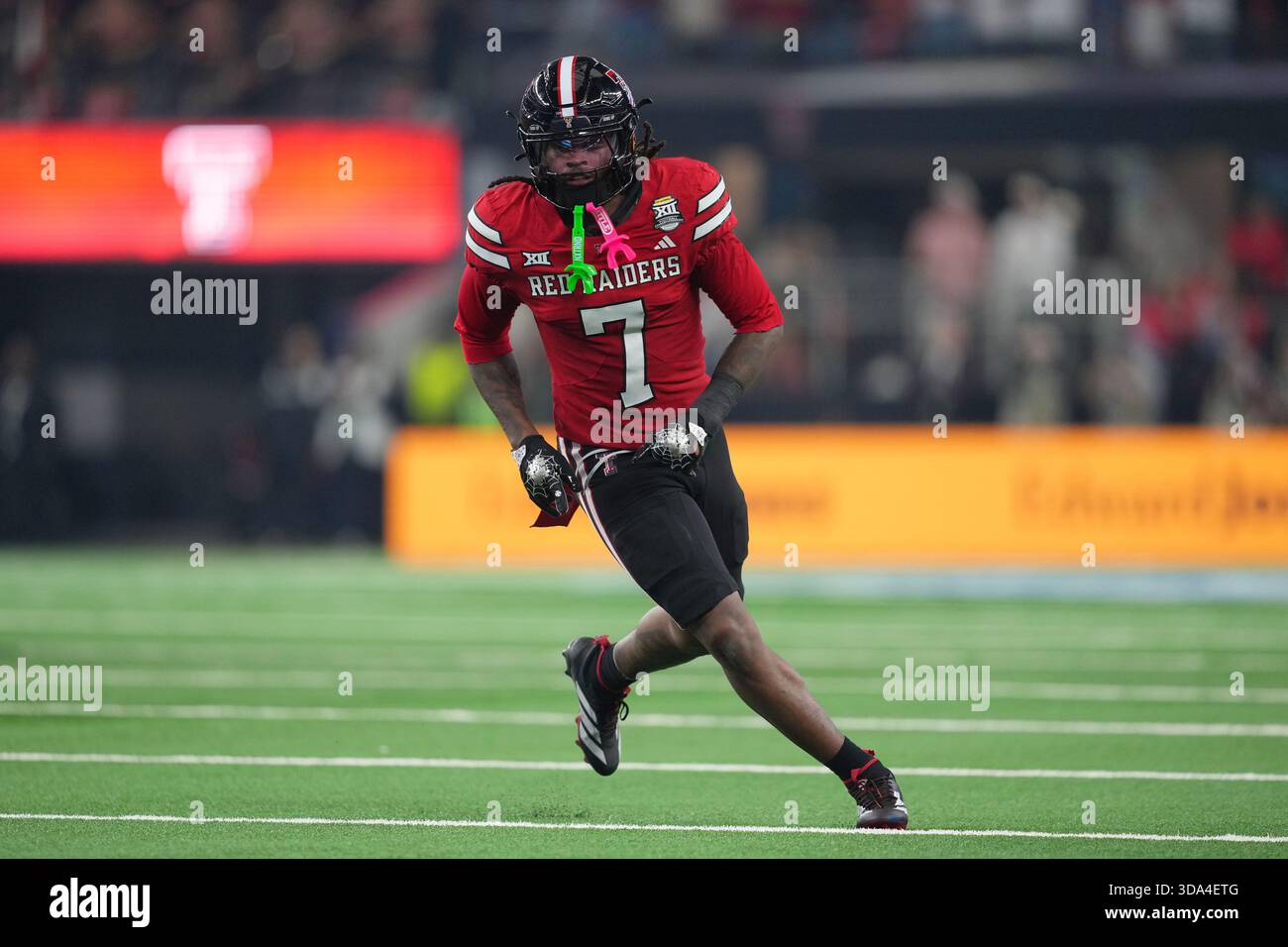 Texas Tech tight end Terrance Carter Jr. (7) runs a route during the ...