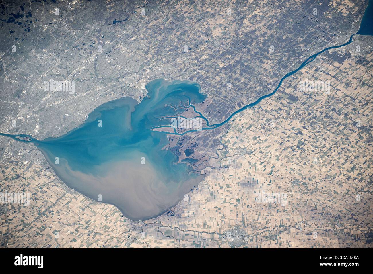 Lake st clair michigan aerial hi-res stock photography and images - Alamy