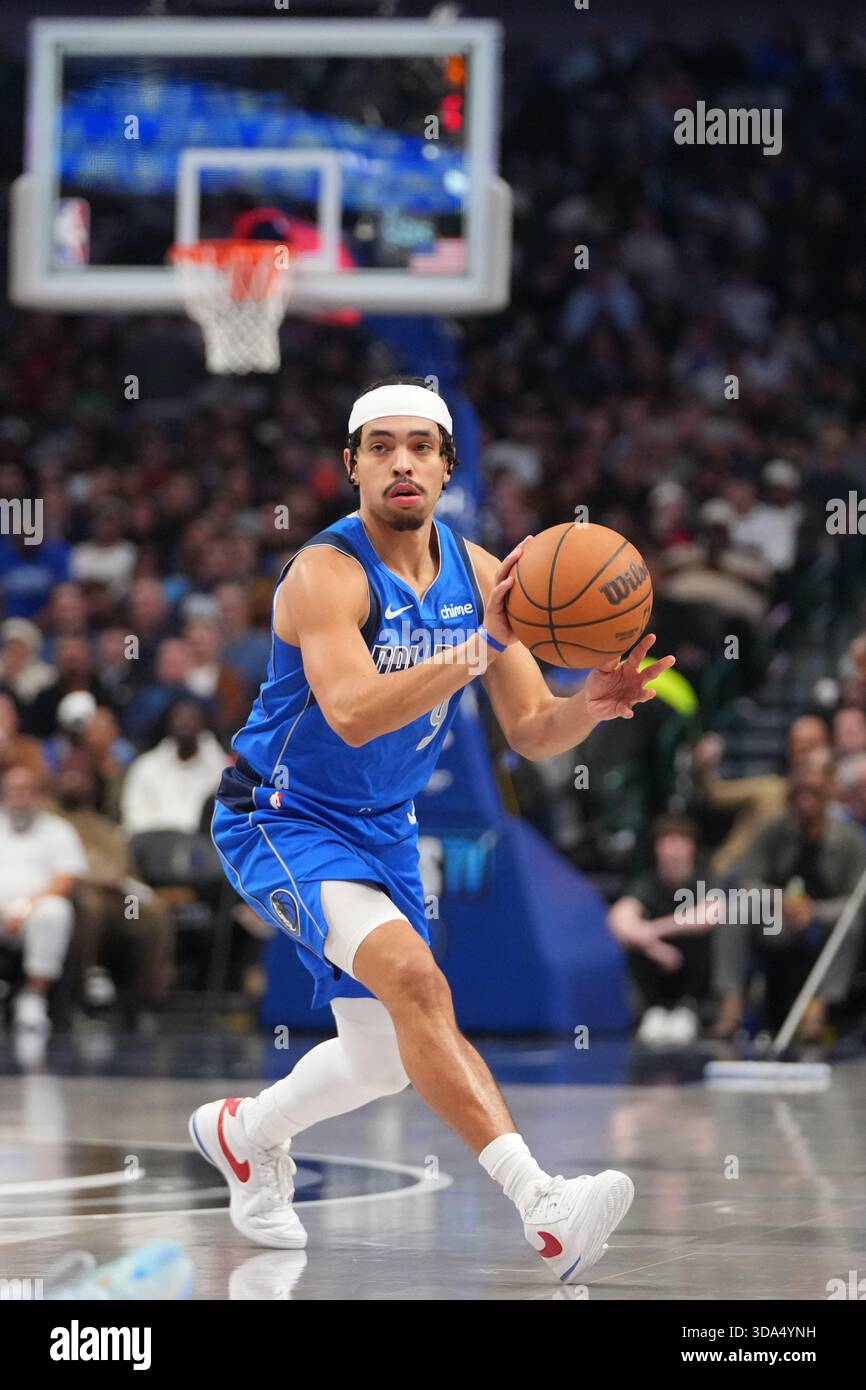Dallas Mavericks guard Ryan Nembhard (9) passes the ball during the ...