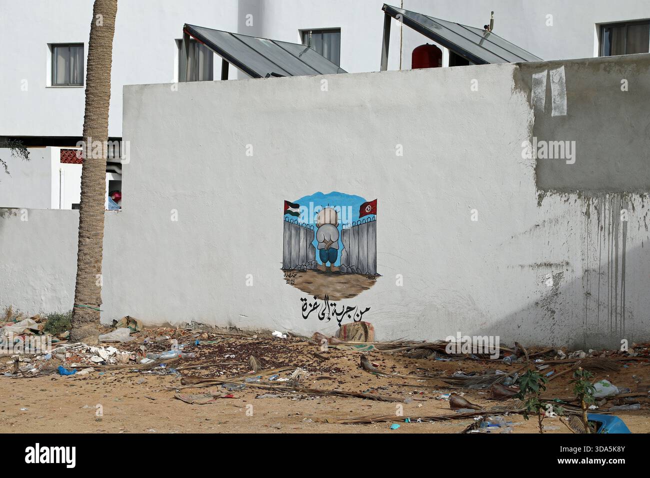 Graffiti about world unity and peace hi-res stock photography and ...