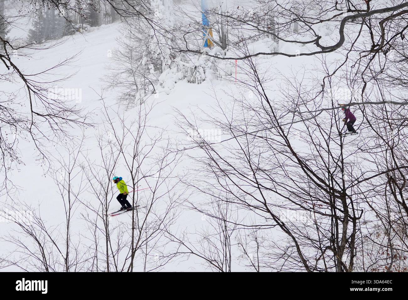 New York, USA.7th December 2025. Ski enthusiasts enjoy skiing at Hunter ...