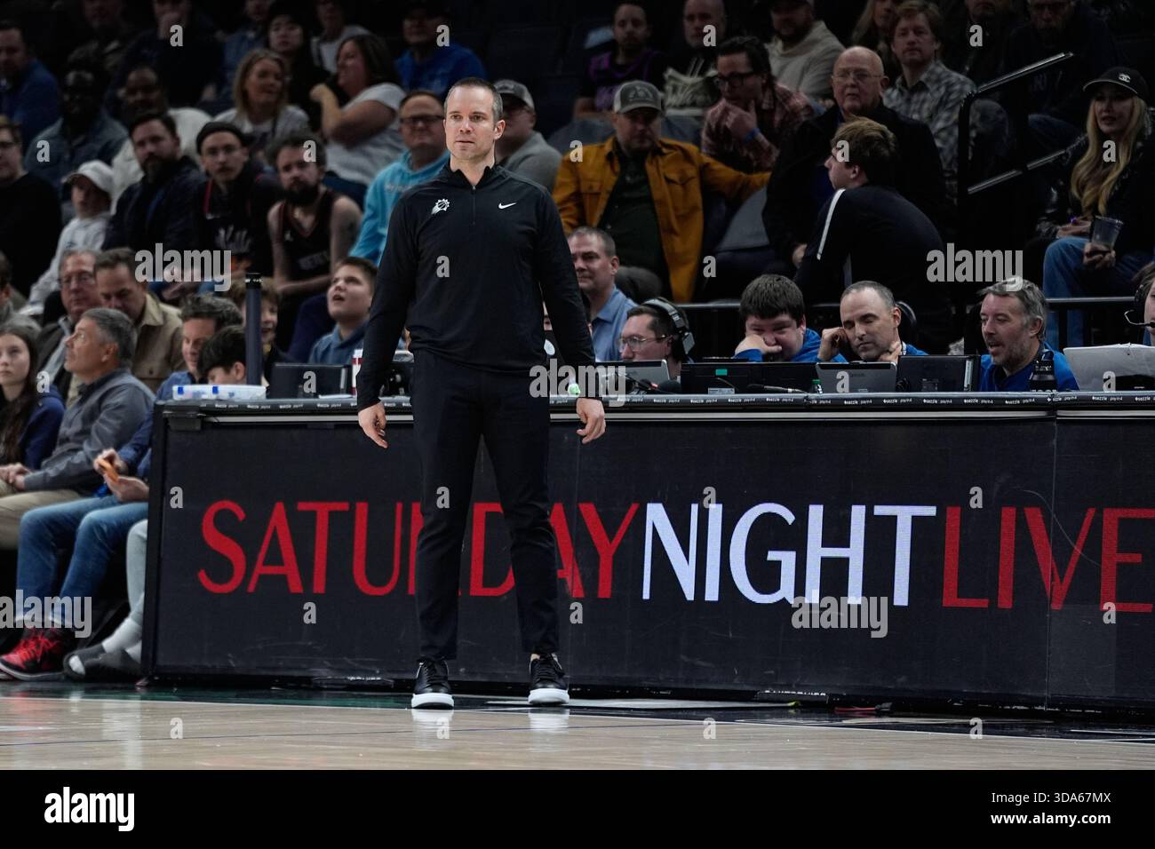 Phoenix Suns head coach Jordan Ott watches play during the second half ...