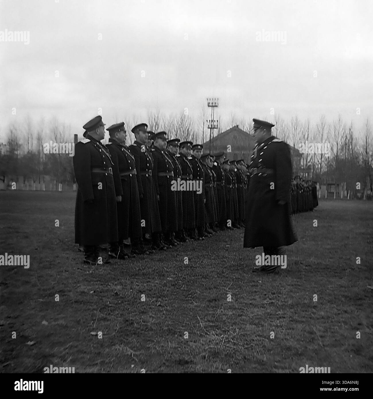 1950s police officers in uniform hi-res stock photography and images ...