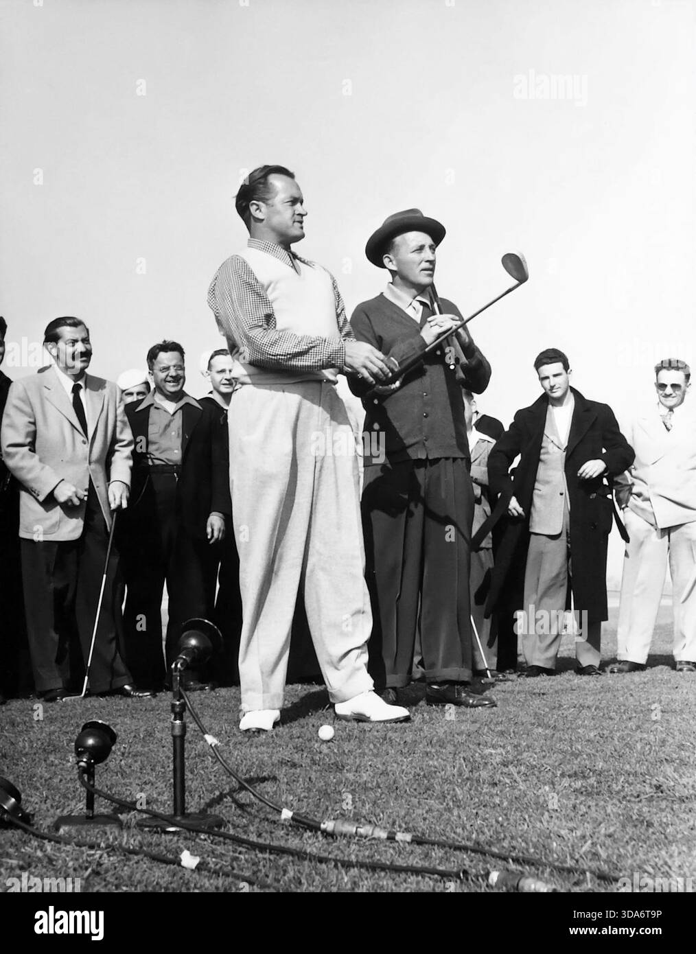 Bob Hope and Bing Crosby on the golf course – Publicity Photo ...