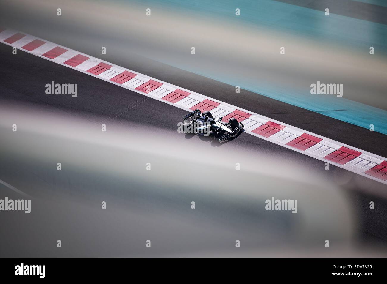72 VESTI Frederik (den), Mercedes AMG F1 Team W16, action during the ...