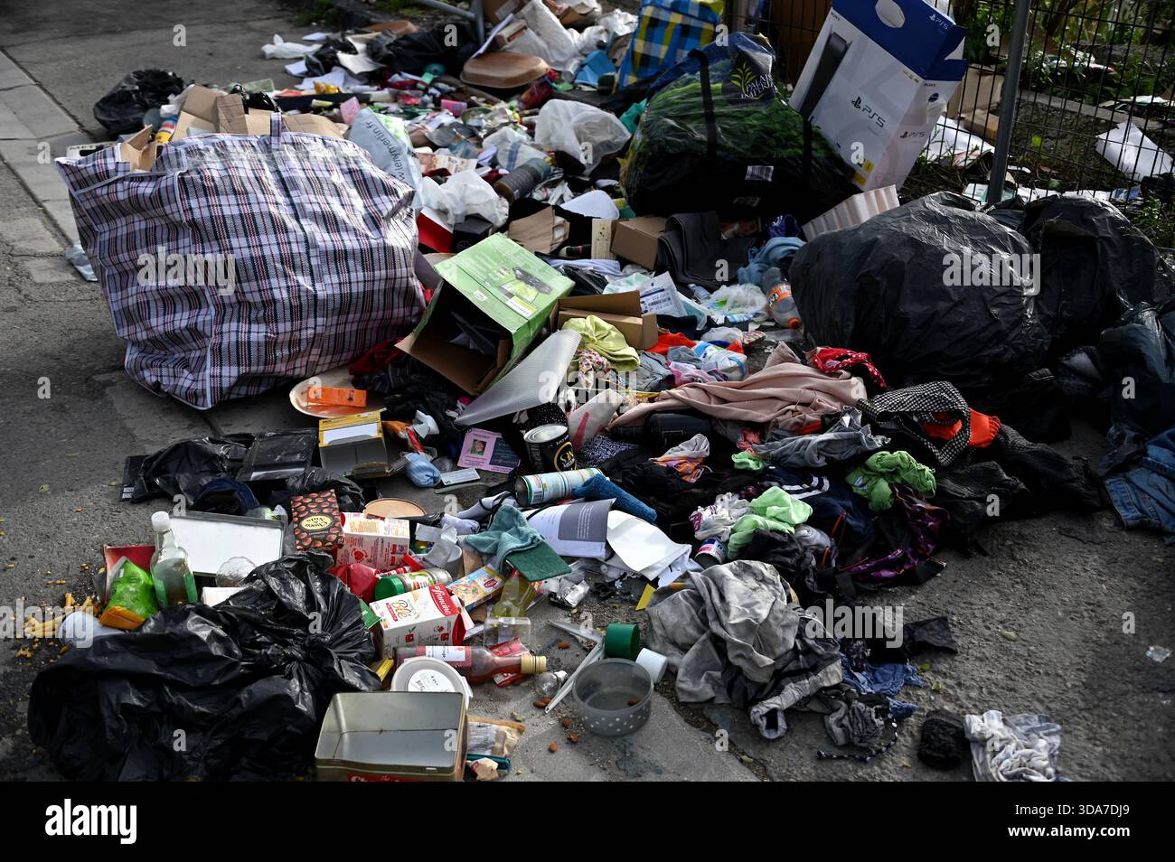 Images of illegal dumping seen happening on the side of the road Stock ...