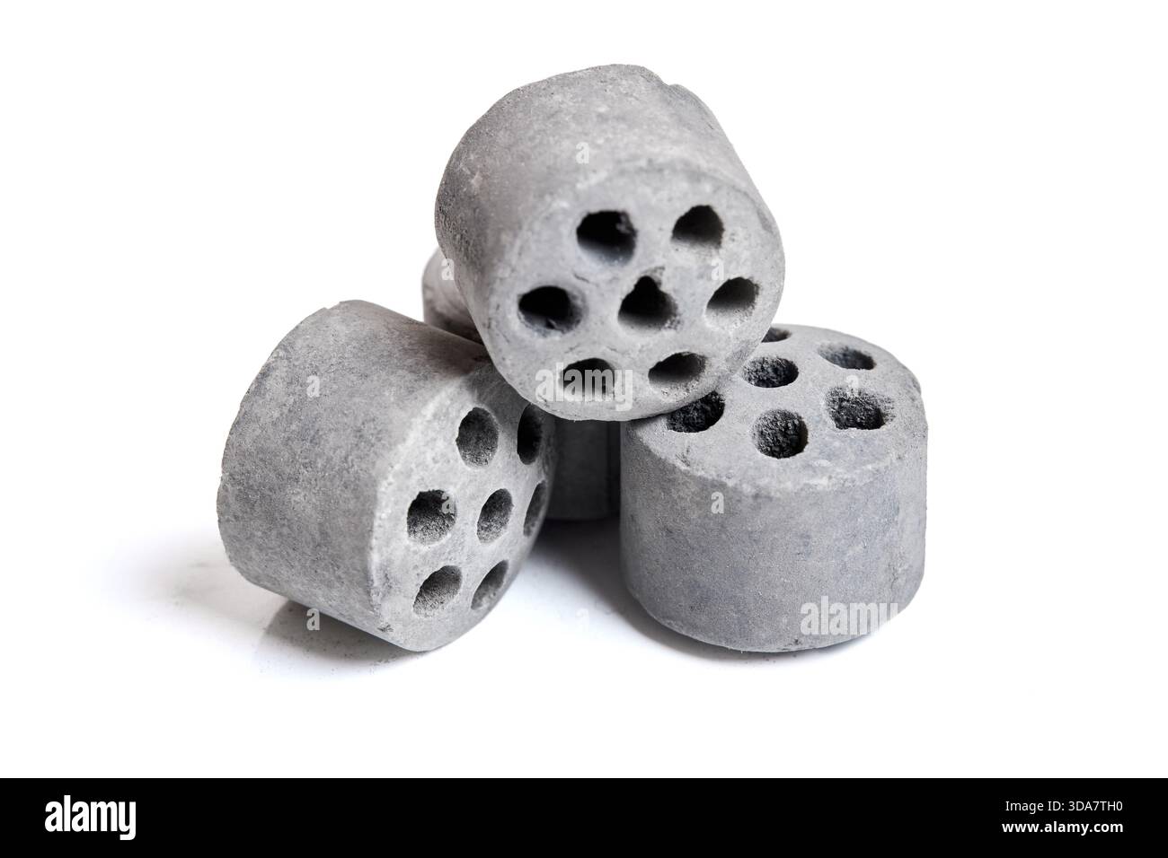 Carbon dioxide reforming of methane. Nickel catalyst seven holes ...