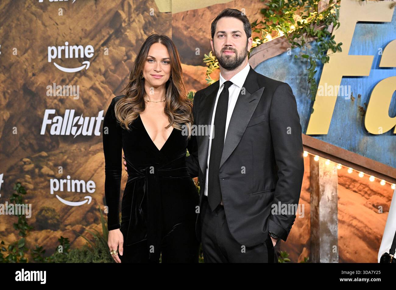 Asha Leo und James Altham bei der Premiere der 2. Staffel der Amazon ...