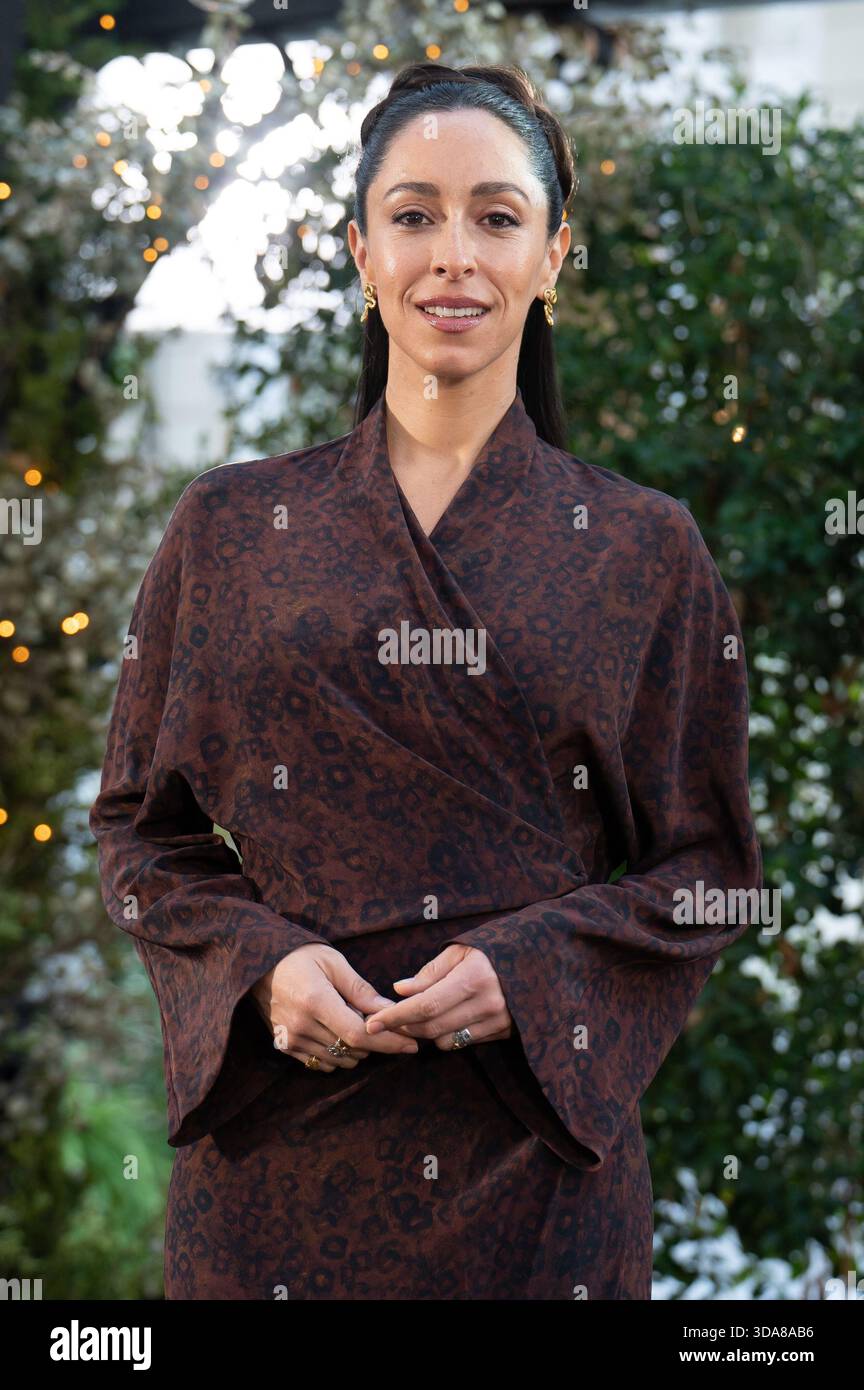 Actress Oona Chaplin attends the "Avatar: Fire and Ash" photocall at ...