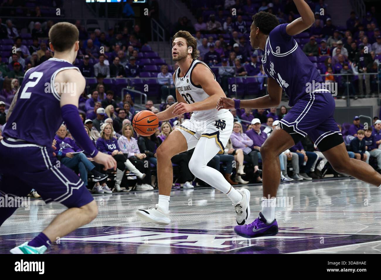FORT WORTH, TX - DECEMBER 05: Notre Dame Fighting Irish forward Carson ...