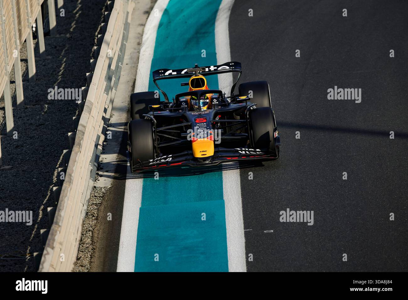 06 HADJAR Isack (fra), Red Bull Racing RB21, action during the 2025 ...