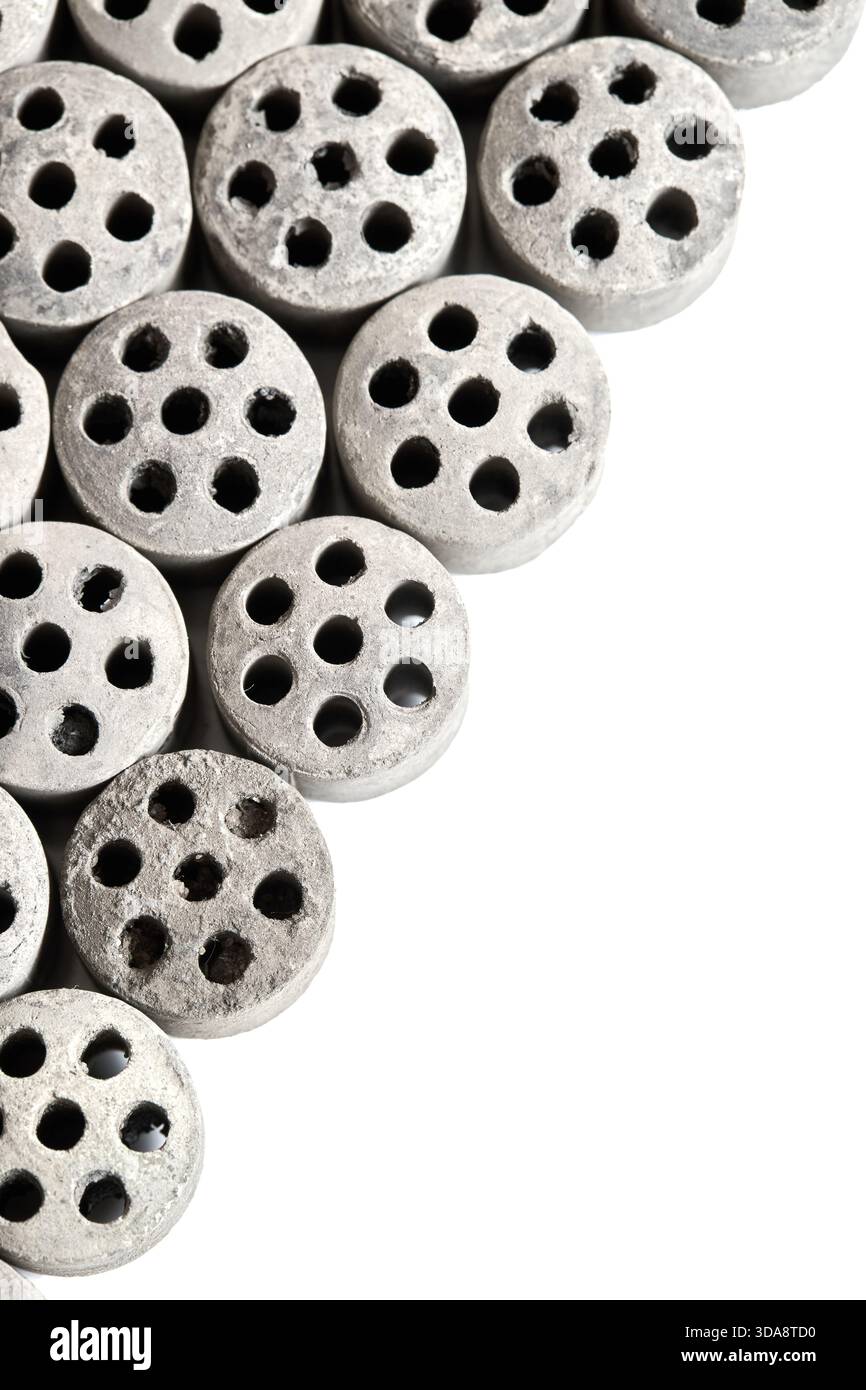 Carbon dioxide reforming of methane. Nickel catalyst seven holes ...