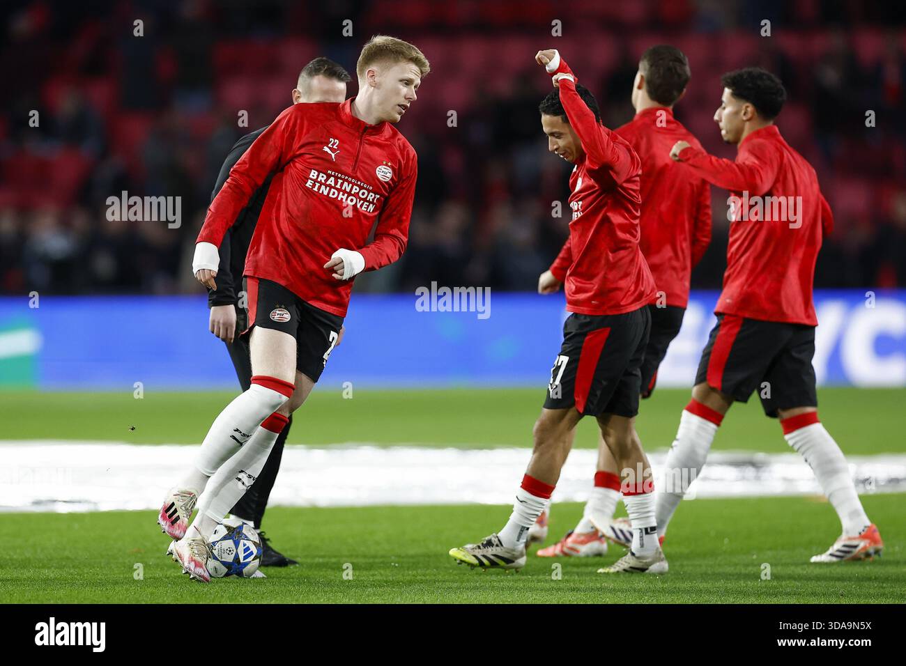 EINDHOVEN , 09-12-2025 , Philips Stadium , season 2025 / 2026 ...