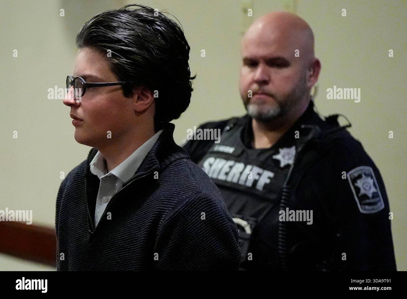 School shooting suspect Colt Gray enters the Barrow County Courthouse ...