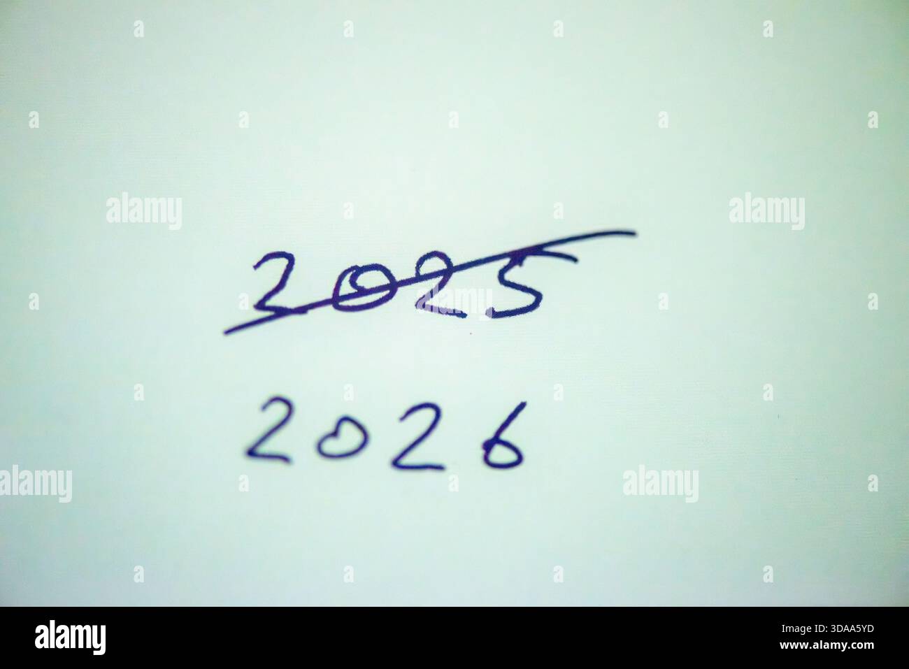 Minimal 2026 greeting hi-res stock photography and images - Alamy