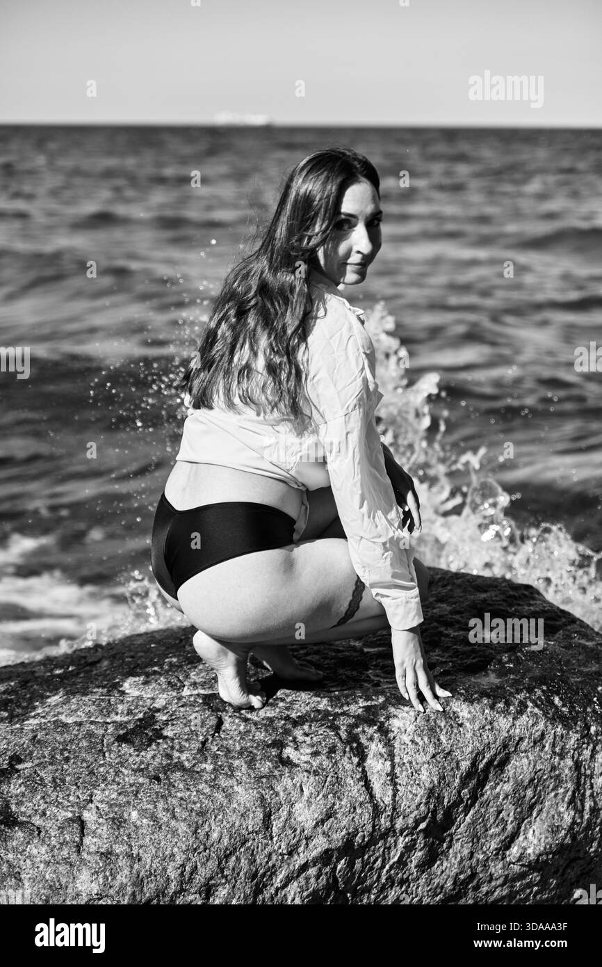 Figure under water Black and White Stock Photos & Images - Alamy