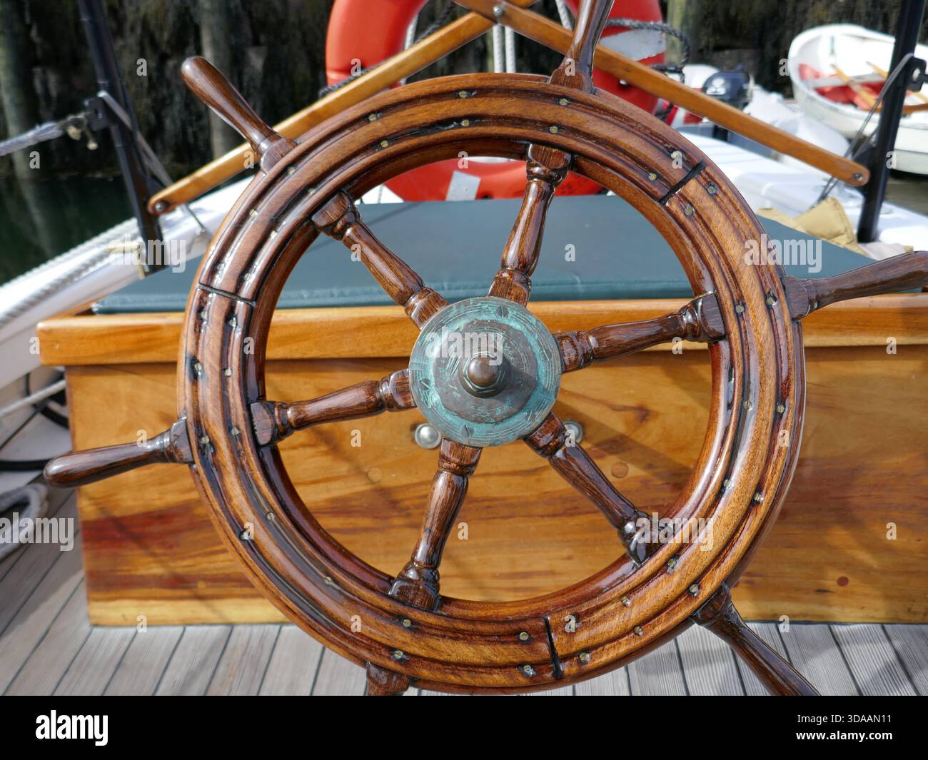 Helm steering wheel helm captain wheel hi-res stock photography and ...