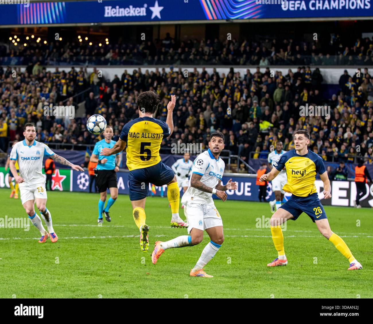 Kevin Mac Allister of Union SG jumps for the ball during the UEFA ...