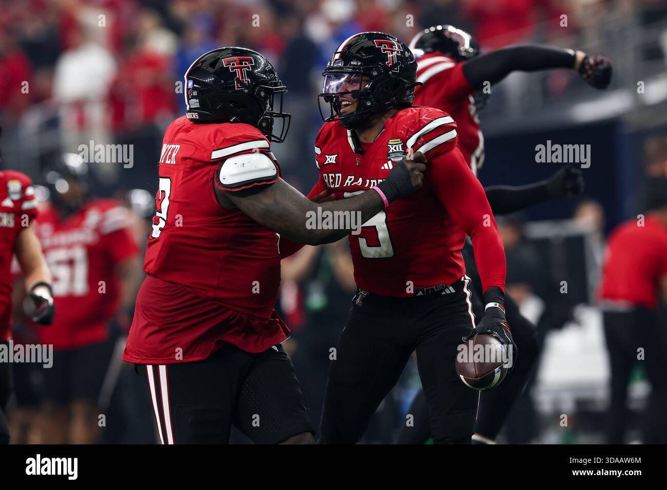 ARLINGTON, TX - DECEMBER 06: Texas Tech Red Raiders linebacker Romello ...