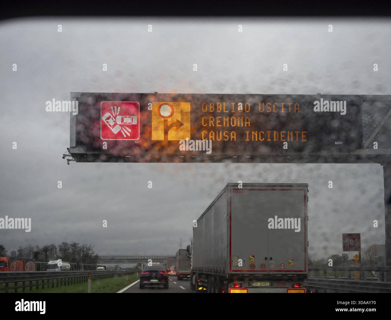 Highway vms hi-res stock photography and images - Alamy