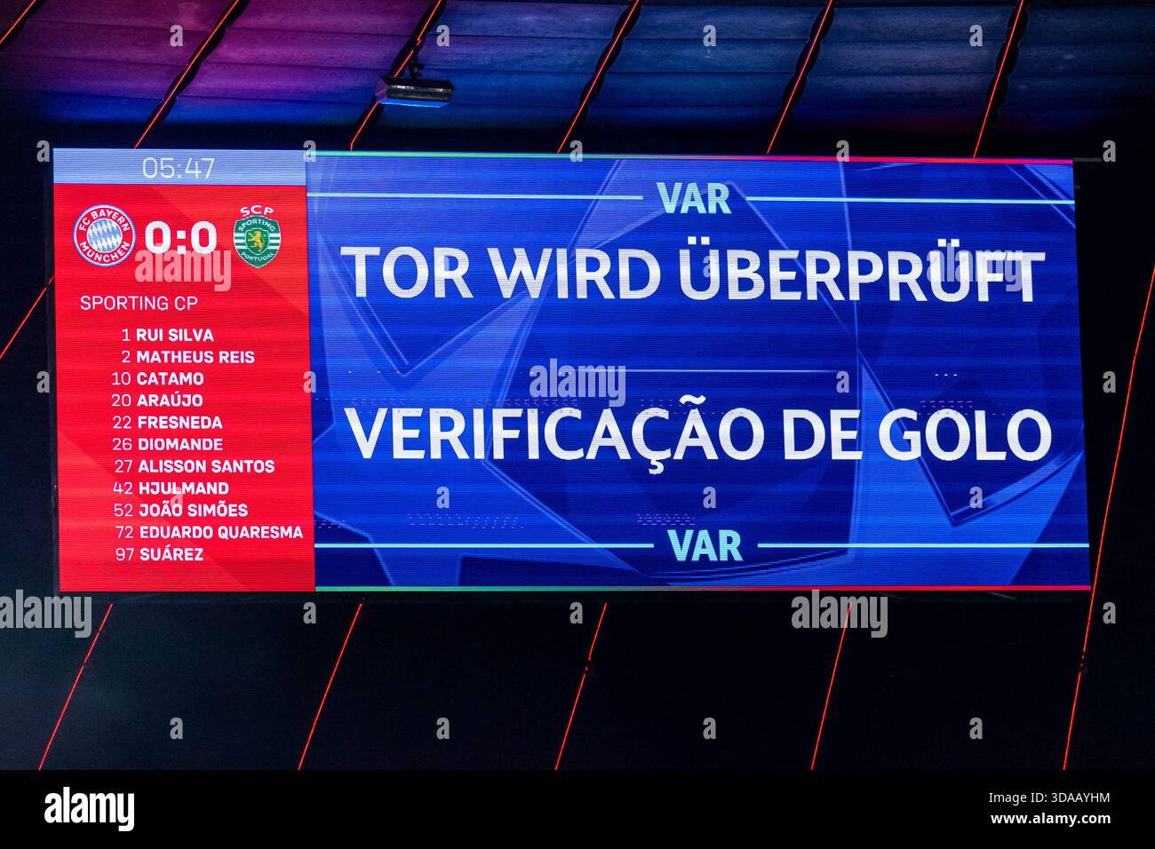Advertisement on the board: a goal [goal] is being reviewed by VAR GER ...