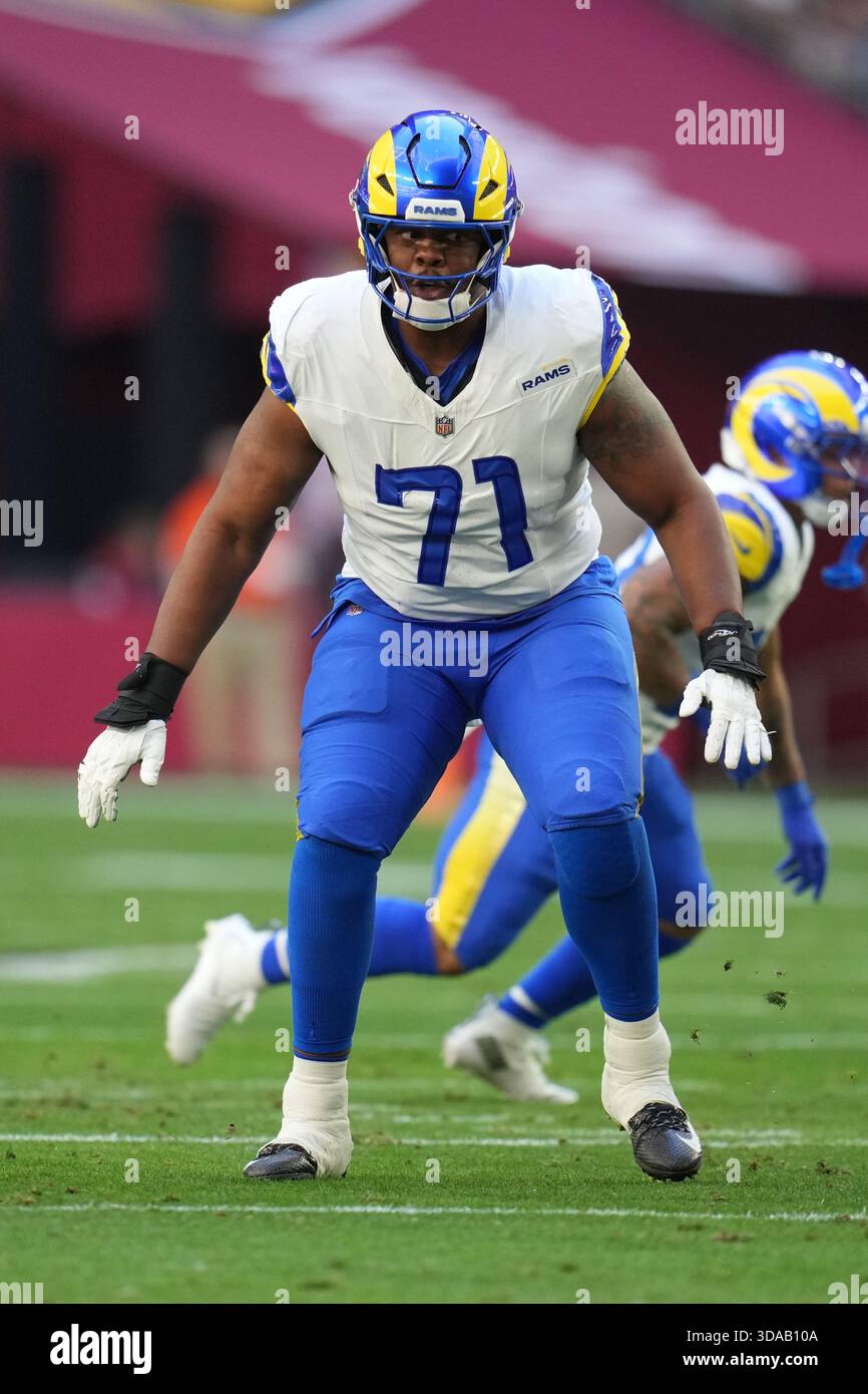 Los Angeles Rams offensive tackle Warren McClendon Jr. (71) during an ...