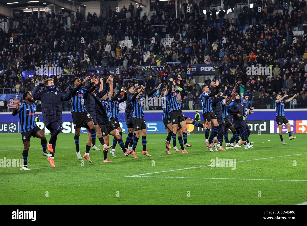 Bergamo, Italy. 9th, December 2025. The players of Atalanta seen in ...