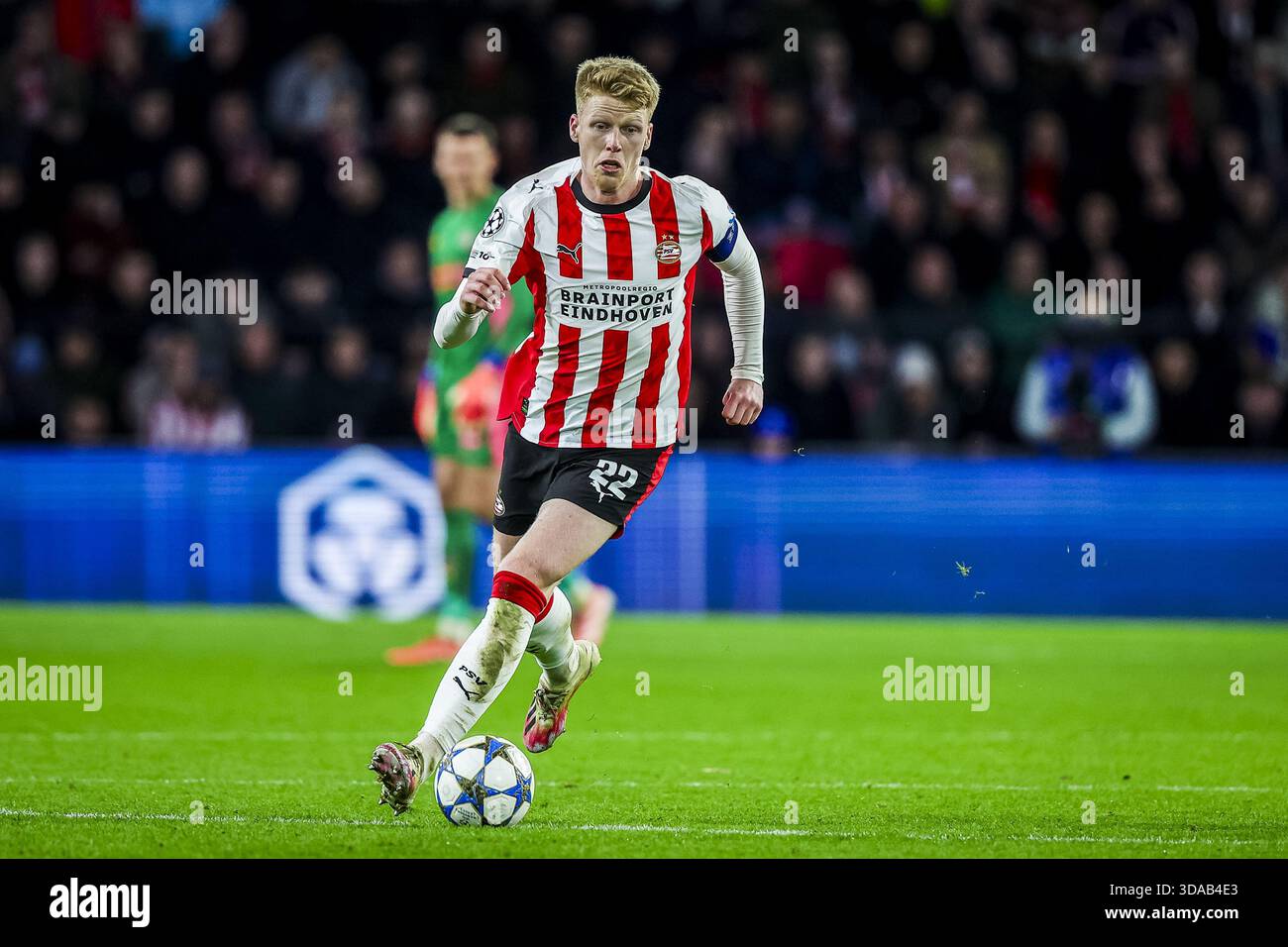 EINDHOVEN , 09-12-2025 , Philips Stadium , season 2025 / 2026 ...